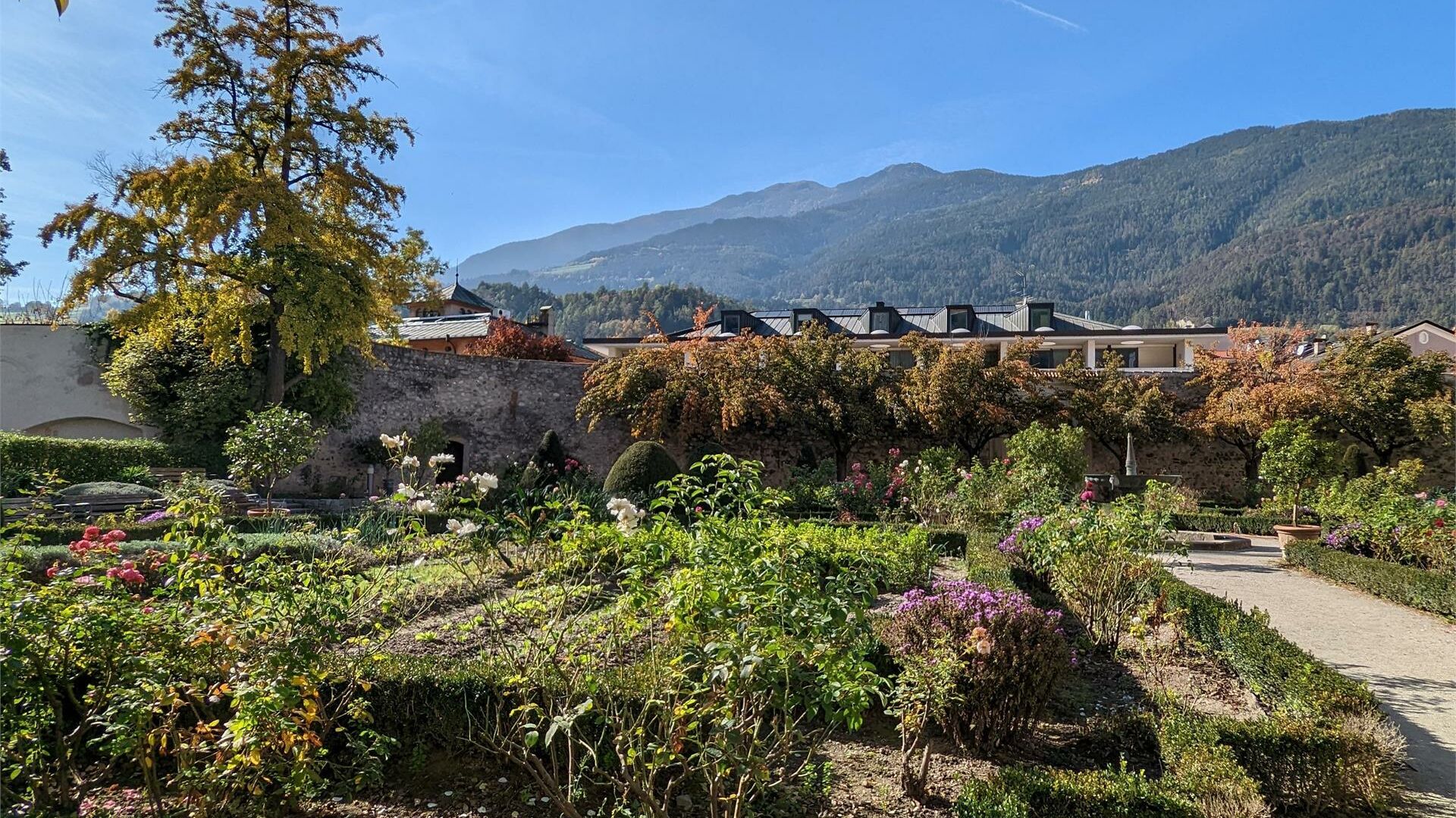 Der grüne Stadtspaziergang in Brixen • Südtirol