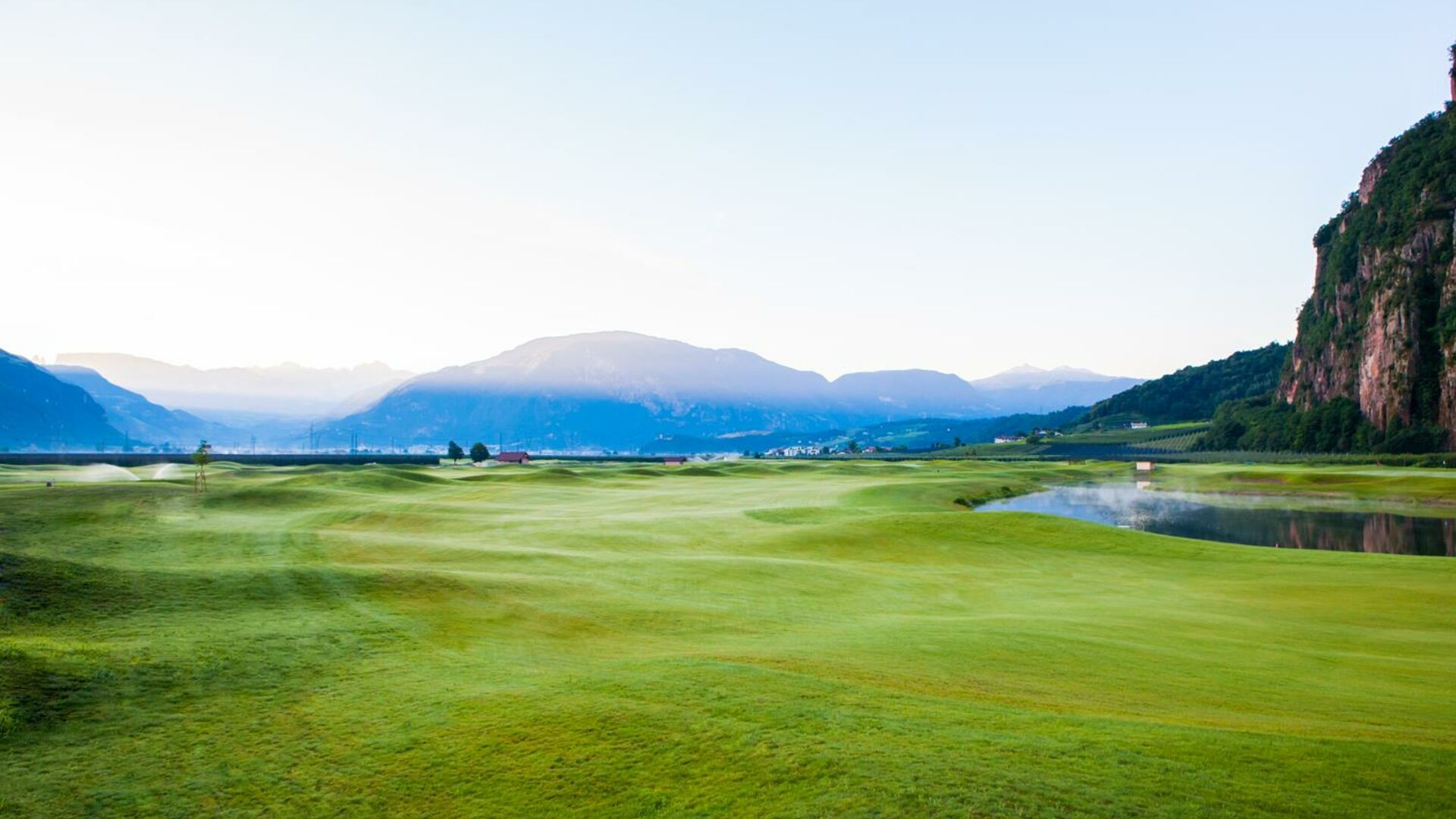 Golf Club Eppan "The Blue Monster" • Golfen in Südtirol